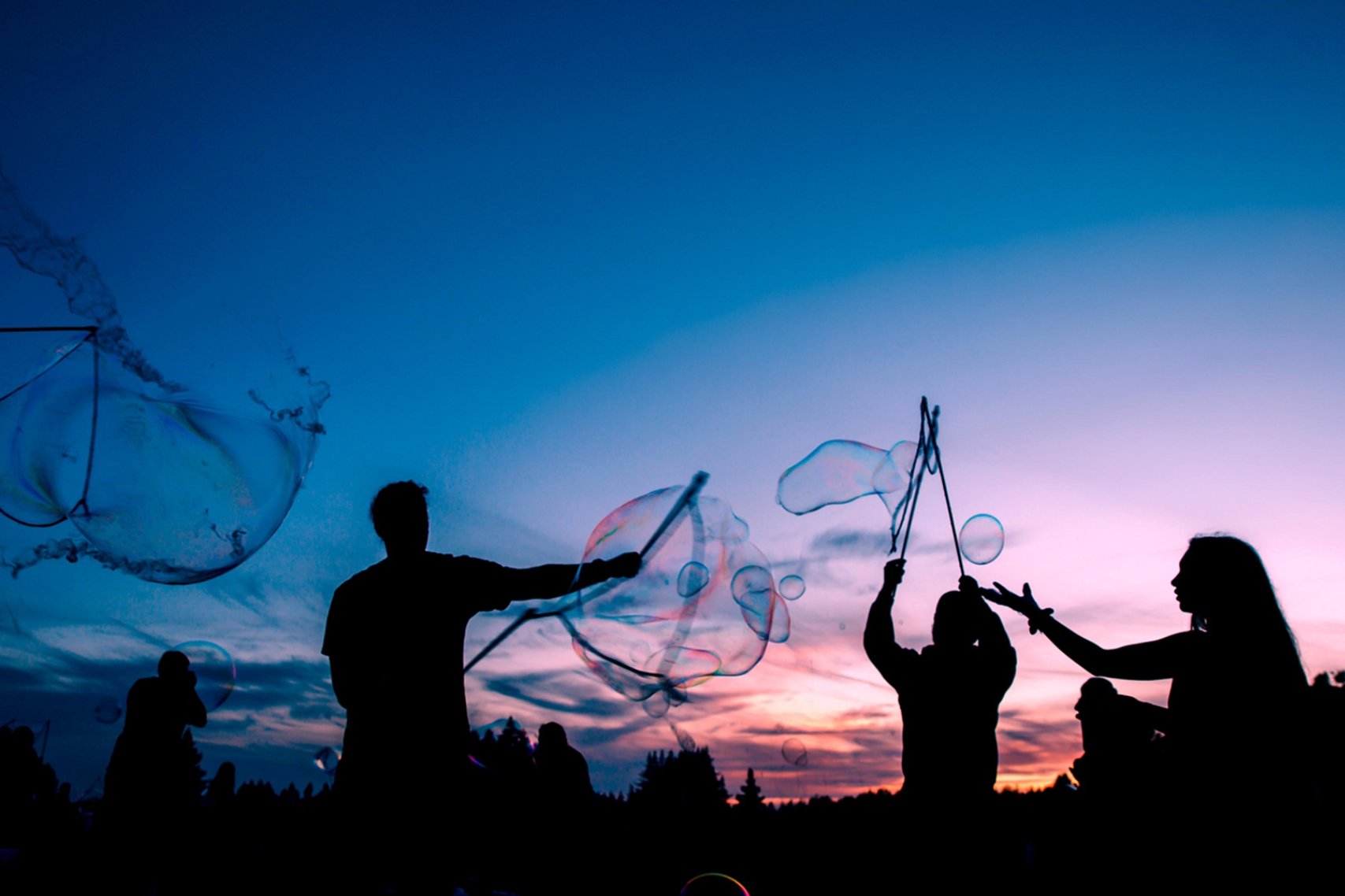 Advertising Attention Monetization Solutions | Accenture