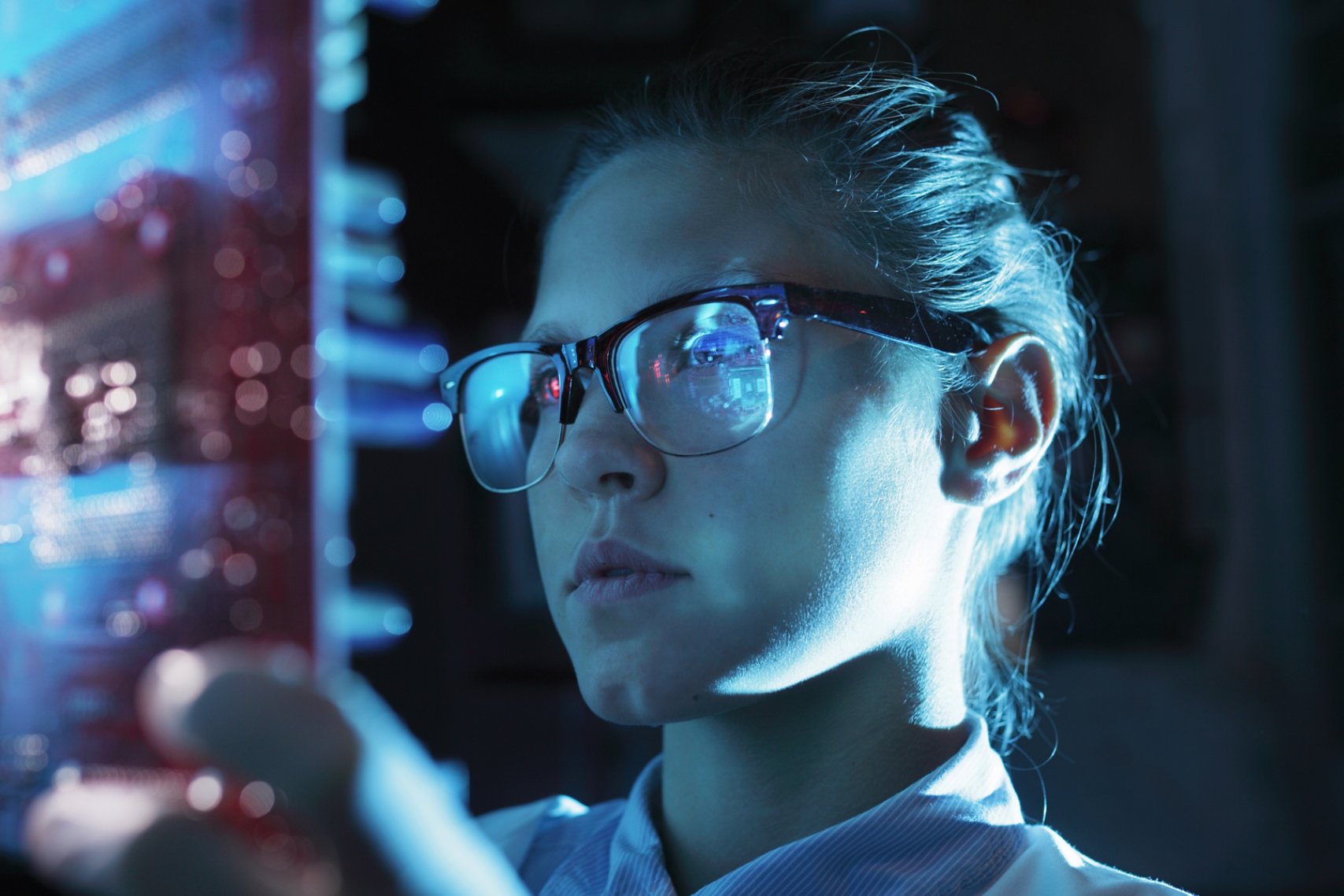 Human + Machine | Reimagining Work in the Age of AI | Accenture