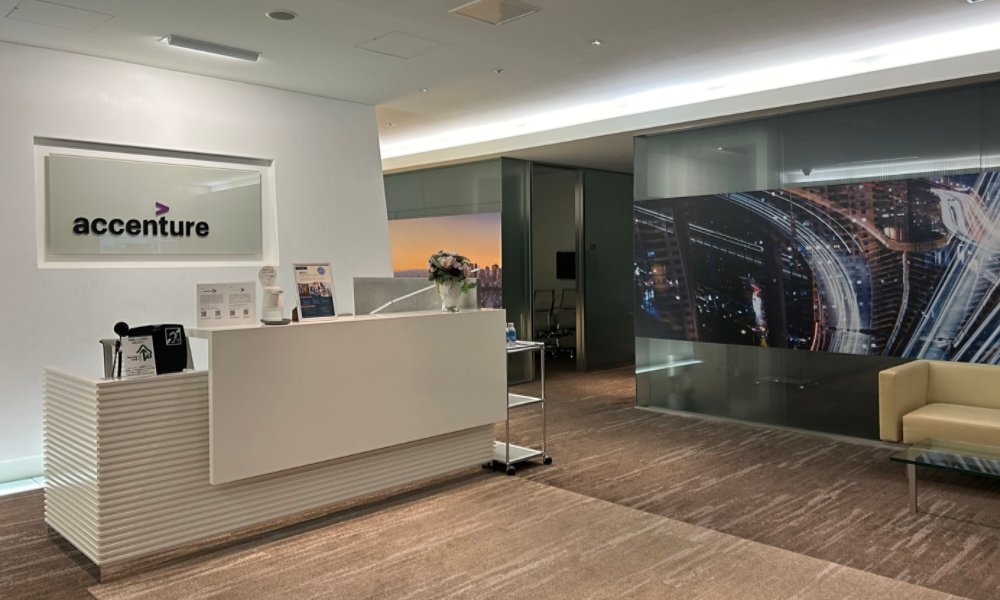 コーポレート部門のメイン拠点！ アクセンチュアのみなとみらいオフィス内部を大公開